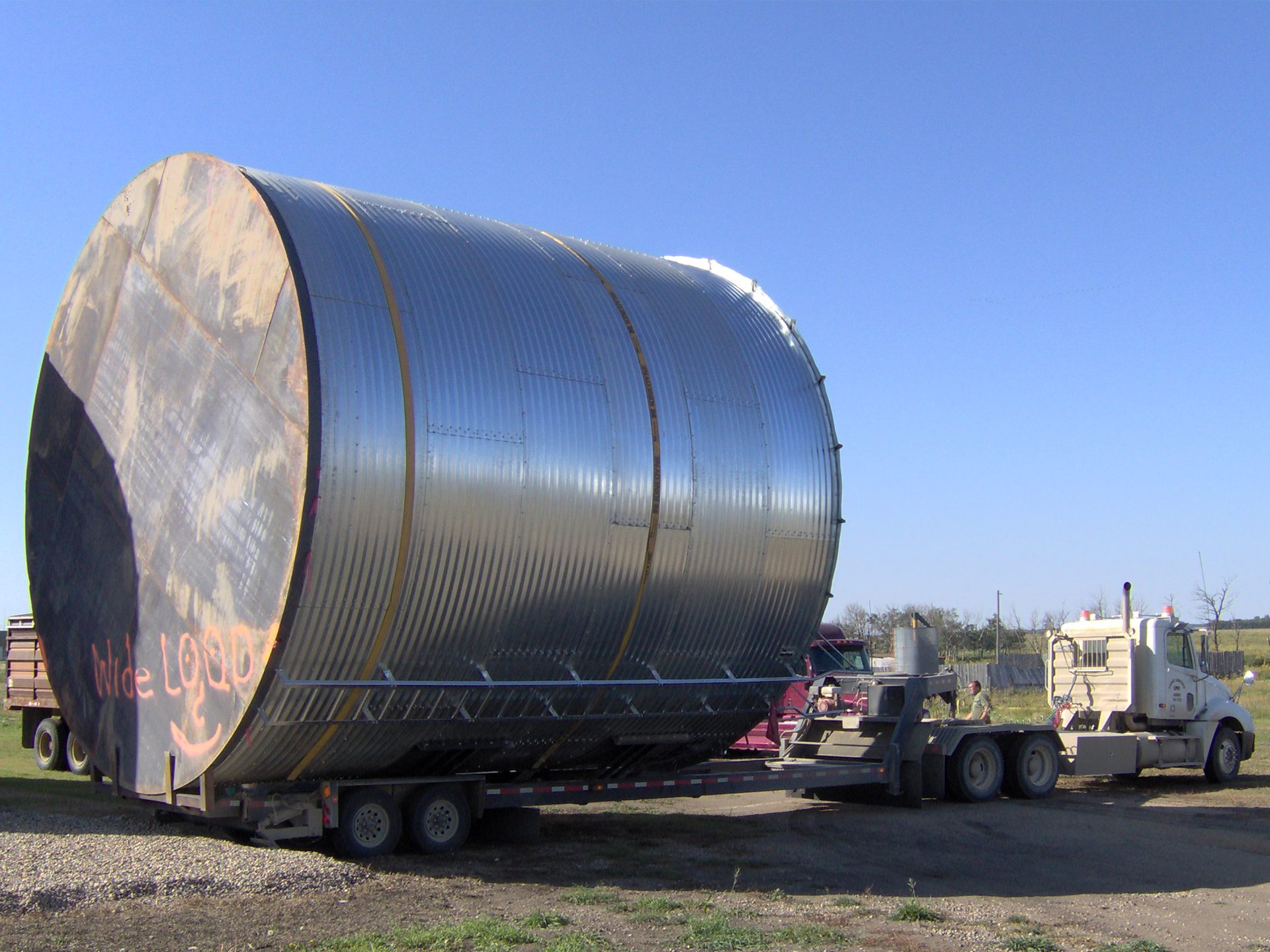 Manufactured metal products for Saskatchewan businesses